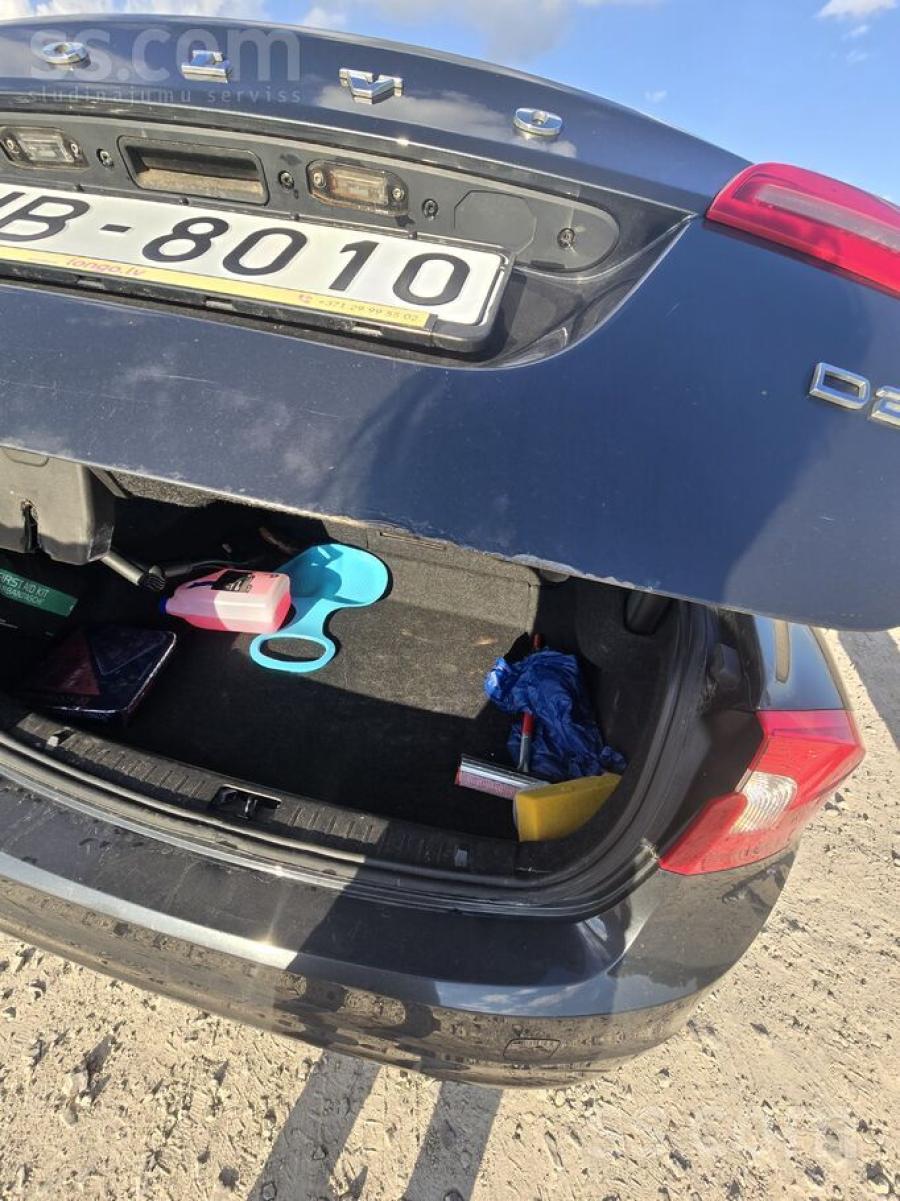 Grey Volvo S60 2016 in Riga, with an engine capacity of 2.00 L and mileage of 261 thousand km for 8400 €, photo 3 on AUTOMOTO.COM.LV