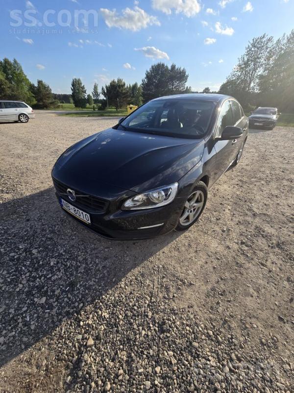 Pelēks Volvo S60 2016 Rīga, ar dzinēja tilpumu 2.00 L un nobraukumu 261 tūkst. km par 8400 €, foto 8 vietnē AUTOMOTO.COM.LV