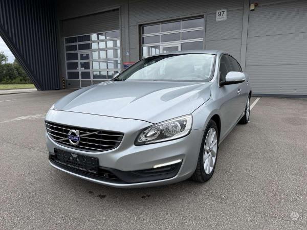 Pelēks Volvo S60 2016 Šauļi, ar dzinēja tilpumu 1.98 L un nobraukumu 243 tūkst. km par 6999 €, foto 5 vietnē AUTOMOTO.COM.LV