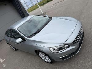Pelēks Volvo S60 2016 Šauļi, ar dzinēja tilpumu 1.98 L un nobraukumu 243 tūkst. km par 6999 €, foto 6 vietnē AUTOMOTO.COM.LV