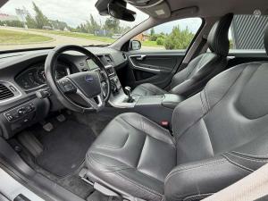 Pelēks Volvo S60 2016 Šauļi, ar dzinēja tilpumu 1.98 L un nobraukumu 243 tūkst. km par 6999 €, foto 12 vietnē AUTOMOTO.COM.LV