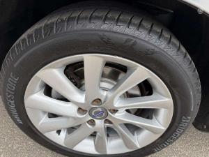 Pelēks Volvo S60 2016 Šauļi, ar dzinēja tilpumu 1.98 L un nobraukumu 243 tūkst. km par 6999 €, foto 20 vietnē AUTOMOTO.COM.LV