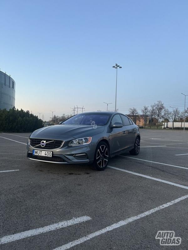 Grey Volvo S60 2017 in Siauliai, with an engine capacity of 2.00 L and mileage of 235 thousand km for 11000 €, photo 3 on AUTOMOTO.COM.LV