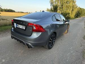 Grey Volvo S60 2017 in Kaunas, with an engine capacity of 1.97 L and mileage of 173 thousand km for 8300 €, photo 4 on AUTOMOTO.COM.LV