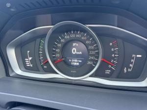 Grey Volvo S60 2017 in Kaunas, with an engine capacity of 1.97 L and mileage of 173 thousand km for 8300 €, photo 13 on AUTOMOTO.COM.LV