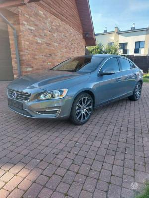 Pelēks Volvo S60 2017 Klaipėda, ar dzinēja tilpumu 2.00 L un nobraukumu 80 tūkst. km par 12800 €, foto  vietnē AUTOMOTO.COM.LV