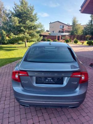 Grey Volvo S60 2017 in Klaipeda, with an engine capacity of 2.00 L and mileage of 80 thousand km for 12800 €, photo 7 on AUTOMOTO.COM.LV