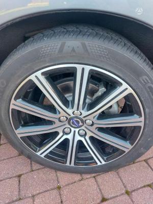 Grey Volvo S60 2017 in Klaipeda, with an engine capacity of 2.00 L and mileage of 80 thousand km for 12800 €, photo 25 on AUTOMOTO.COM.LV