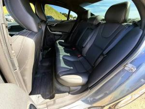Pelēks Volvo S60 2018 Rīga, ar dzinēja tilpumu 2.00 L un nobraukumu 166 tūkst. km par 8000 €, foto 18 vietnē AUTOMOTO.COM.LV