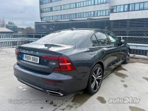 Pelēks Volvo S60 2019 Tallina, ar dzinēja tilpumu 2.00 L un nobraukumu 61 tūkst. km par 27890 €, foto 7 vietnē AUTOMOTO.COM.LV