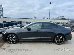 Pelēks Volvo S60 2019 Tallina, ar dzinēja tilpumu 2.00 L un nobraukumu 61 tūkst. km par 27890 €, foto 10 vietnē AUTOMOTO.COM.LV