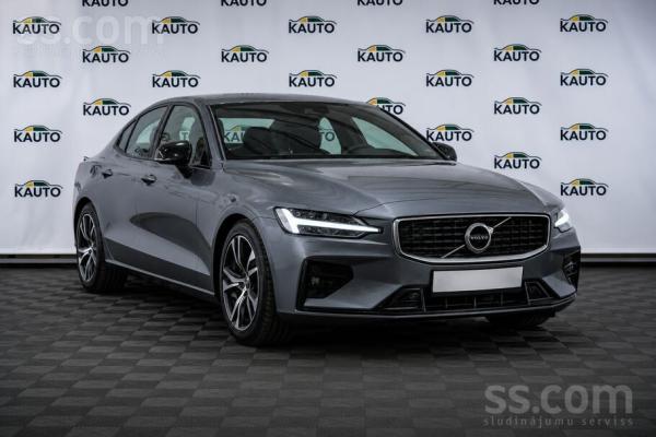 Серый Вольво С60 2019 в Рига, объемом двигателя 2.00 л и пробегом 250 тыс. км за 17790 €, фото 2 на AUTOMOTO.COM.LV