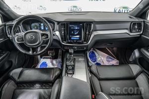 Grey Volvo S60 2019 in Riga, with an engine capacity of 2.00 L and mileage of 250 thousand km for 17790 €, photo 9 on AUTOMOTO.COM.LV