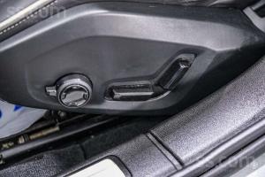 Grey Volvo S60 2019 in Riga, with an engine capacity of 2.00 L and mileage of 250 thousand km for 17790 €, photo 16 on AUTOMOTO.COM.LV
