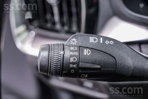 Grey Volvo S60 2019 in Riga, with an engine capacity of 2.00 L and mileage of 250 thousand km for 17790 €, photo 19 on AUTOMOTO.COM.LV