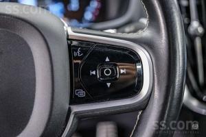 Grey Volvo S60 2019 in Riga, with an engine capacity of 2.00 L and mileage of 250 thousand km for 17790 €, photo 20 on AUTOMOTO.COM.LV