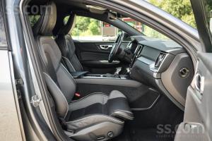 Pelēks Volvo S60 2019 Tukums, ar dzinēja tilpumu 2.00 L un nobraukumu 255 tūkst. km par 15790 €, foto 9 vietnē AUTOMOTO.COM.LV