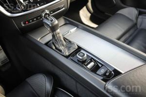 Pelēks Volvo S60 2019 Tukums, ar dzinēja tilpumu 2.00 L un nobraukumu 255 tūkst. km par 15790 €, foto 22 vietnē AUTOMOTO.COM.LV