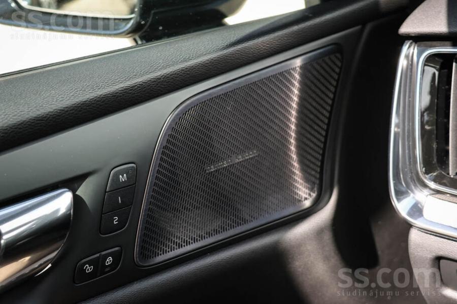 Pelēks Volvo S60 2019 Tukums, ar dzinēja tilpumu 2.00 L un nobraukumu 255 tūkst. km par 15790 €, foto 23 vietnē AUTOMOTO.COM.LV