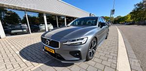 Pelēks Volvo S60 2019 Jelgava, ar dzinēja tilpumu 2.00 L un nobraukumu 196 tūkst. km par 22900 €, foto  vietnē AUTOMOTO.COM.LV