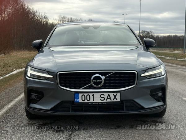 Grey Volvo S60 2020 in Tallinn, with an engine capacity of 2.00 L and mileage of 117 thousand km for 26500 €, photo 5 on AUTOMOTO.COM.LV