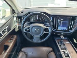Pelēks Volvo S60 2020 Tallina, ar dzinēja tilpumu 2.00 L un nobraukumu 178 tūkst. km par 18995 €, foto 15 vietnē AUTOMOTO.COM.LV