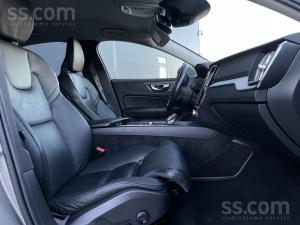 Grey Volvo S60 2020 in Riga, with an engine capacity of 2.00 L and mileage of 229 thousand km for 17490 €, photo 7 on AUTOMOTO.COM.LV
