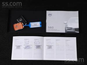 Grey Volvo S60 2020 in Riga, with an engine capacity of 2.00 L and mileage of 229 thousand km for 17490 €, photo 21 on AUTOMOTO.COM.LV