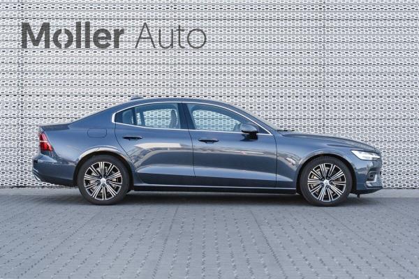 Grey Volvo S60 2020 in Marupe, with an engine capacity of 2.00 L and mileage of 95 thousand km for 24800 €, photo 5 on AUTOMOTO.COM.LV