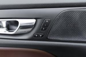Pelēks Volvo S60 2020 Mārupe, ar dzinēja tilpumu 2.00 L un nobraukumu 95 tūkst. km par 24800 €, foto 9 vietnē AUTOMOTO.COM.LV