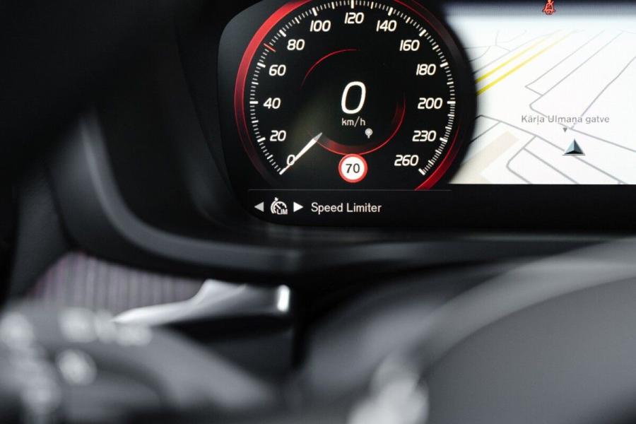 Pelēks Volvo S60 2020 Mārupe, ar dzinēja tilpumu 2.00 L un nobraukumu 95 tūkst. km par 24800 €, foto 13 vietnē AUTOMOTO.COM.LV