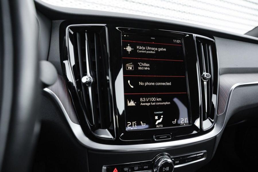 Pelēks Volvo S60 2020 Mārupe, ar dzinēja tilpumu 2.00 L un nobraukumu 95 tūkst. km par 24800 €, foto 16 vietnē AUTOMOTO.COM.LV