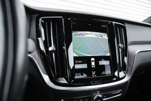 Pelēks Volvo S60 2020 Mārupe, ar dzinēja tilpumu 2.00 L un nobraukumu 95 tūkst. km par 24800 €, foto 17 vietnē AUTOMOTO.COM.LV