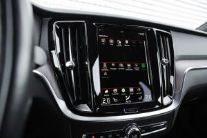 Pelēks Volvo S60 2020 Mārupe, ar dzinēja tilpumu 2.00 L un nobraukumu 95 tūkst. km par 24800 €, foto 22 vietnē AUTOMOTO.COM.LV