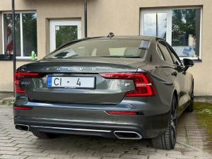 Grey Volvo S60 2020 in Riga, with an engine capacity of 2.00 L and mileage of 126 thousand km for 26000 €, photo 5 on AUTOMOTO.COM.LV