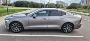 Grey Volvo S60 2020 in Gargzdai, with an engine capacity of 1.97 L and mileage of 75 thousand km for 25490 €, photo 3 on AUTOMOTO.COM.LV