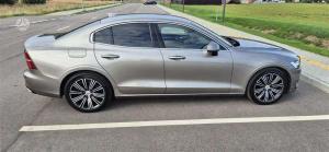 Grey Volvo S60 2020 in Gargzdai, with an engine capacity of 1.97 L and mileage of 75 thousand km for 25490 €, photo 4 on AUTOMOTO.COM.LV