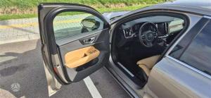 Grey Volvo S60 2020 in Gargzdai, with an engine capacity of 1.97 L and mileage of 75 thousand km for 25490 €, photo 24 on AUTOMOTO.COM.LV