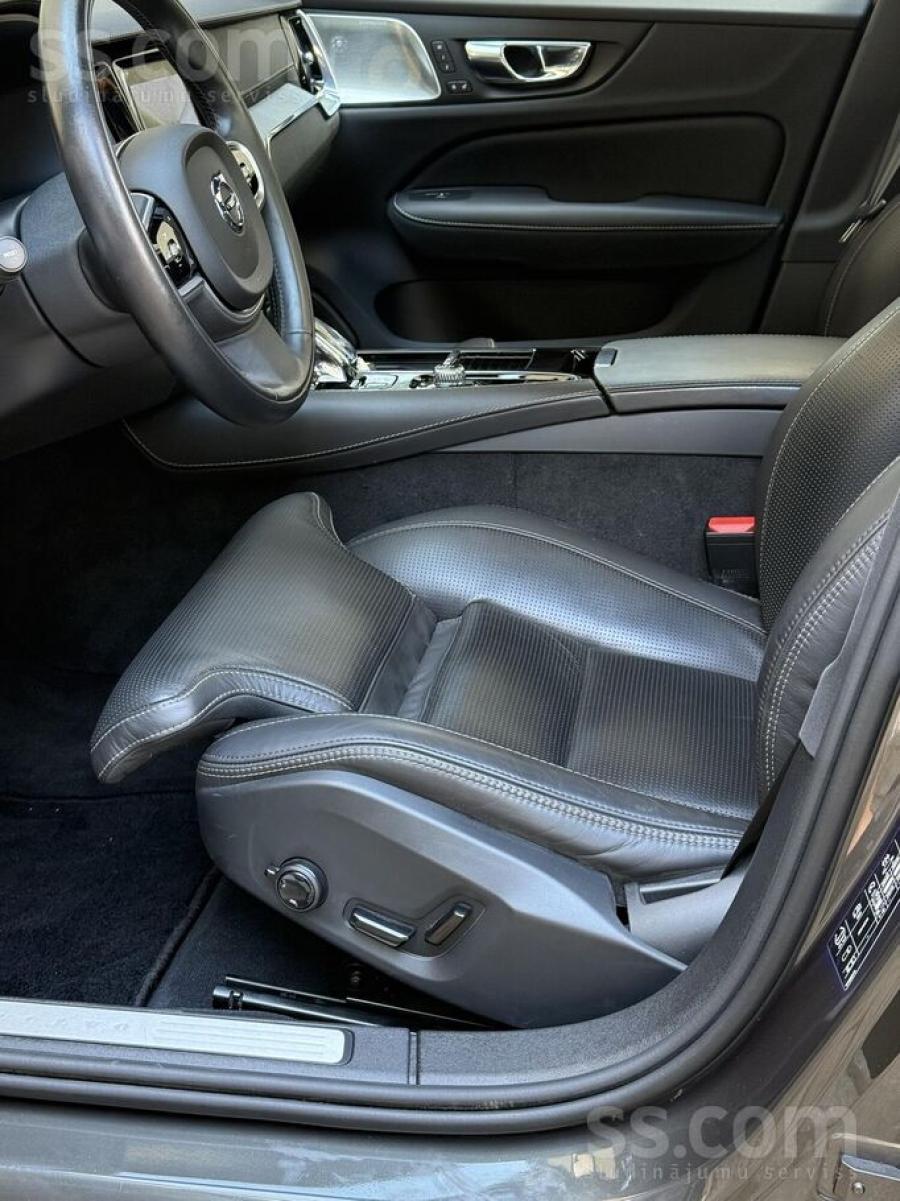 Pelēks Volvo S60 2020 Rīga, ar dzinēja tilpumu 2.00 L un nobraukumu 0 tūkst. km par 26000 €, foto 6 vietnē AUTOMOTO.COM.LV