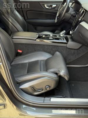 Pelēks Volvo S60 2020 Rīga, ar dzinēja tilpumu 2.00 L un nobraukumu 0 tūkst. km par 26000 €, foto 7 vietnē AUTOMOTO.COM.LV