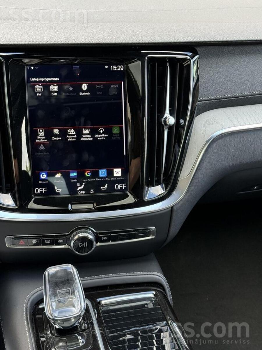 Pelēks Volvo S60 2020 Rīga, ar dzinēja tilpumu 2.00 L un nobraukumu 0 tūkst. km par 26000 €, foto 13 vietnē AUTOMOTO.COM.LV
