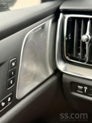 Pelēks Volvo S60 2020 Rīga, ar dzinēja tilpumu 2.00 L un nobraukumu 0 tūkst. km par 26000 €, foto 30 vietnē AUTOMOTO.COM.LV