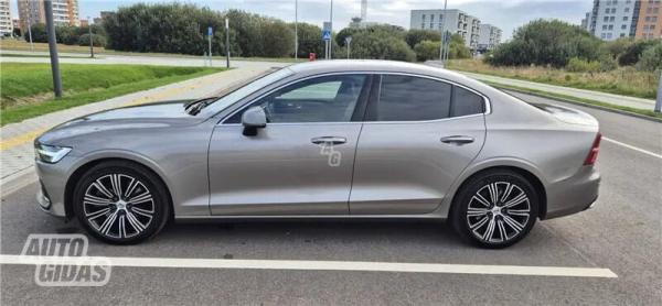 Grey Volvo S60 2020 in Klaipeda, with an engine capacity of 2.00 L and mileage of 76 thousand km for 22500 €, photo 3 on AUTOMOTO.COM.LV