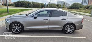 Pelēks Volvo S60 2020 Klaipėda, ar dzinēja tilpumu 2.00 L un nobraukumu 76 tūkst. km par 22800 €, foto 3 vietnē AUTOMOTO.COM.LV