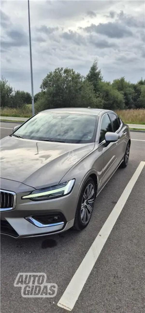 Grey Volvo S60 2020 in Klaipeda, with an engine capacity of 2.00 L and mileage of 76 thousand km for 22500 €, photo 8 on AUTOMOTO.COM.LV