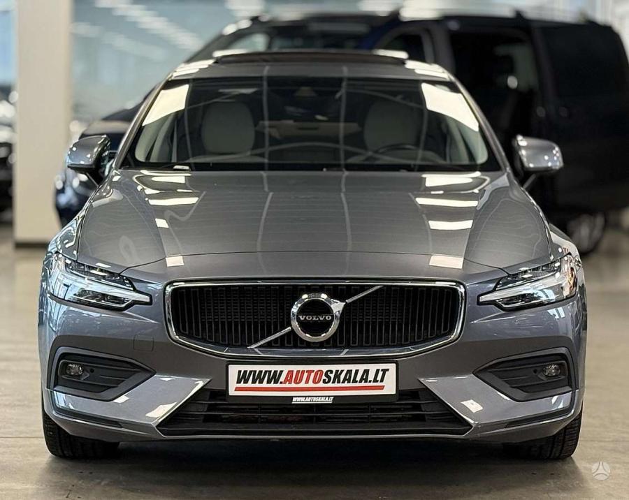 Grey Volvo S60 2021 in Klaipeda, with an engine capacity of 2.00 L and mileage of 66 thousand km for 20950 €, photo 17 on AUTOMOTO.COM.LV