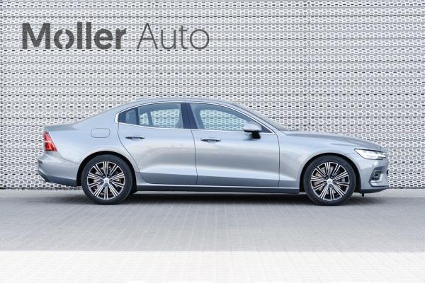 Grey Volvo S60 2021 in Marupe, with an engine capacity of 2.00 L and mileage of 100 thousand km for 23150 €, photo 5 on AUTOMOTO.COM.LV