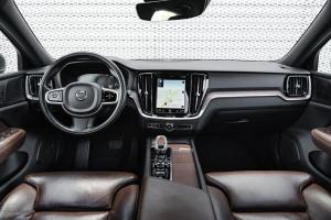 Pelēks Volvo S60 2021 Mārupe, ar dzinēja tilpumu 2.00 L un nobraukumu 100 tūkst. km par 23150 €, foto 7 vietnē AUTOMOTO.COM.LV
