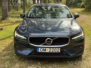 Grey Volvo S60 2021 in Riga, with an engine capacity of 2.00 L and mileage of 91 thousand km for 21500 €, photo 3 on AUTOMOTO.COM.LV