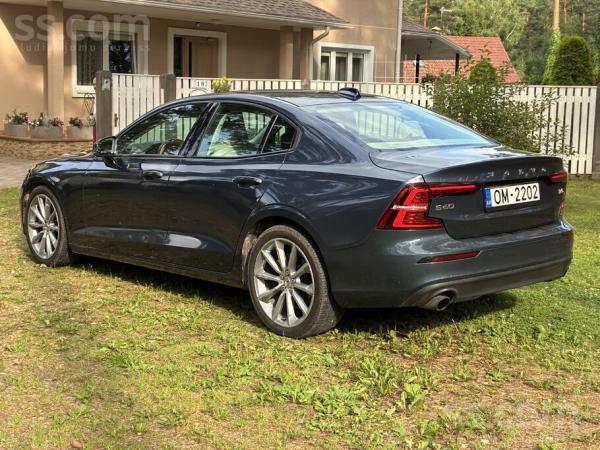 Pelēks Volvo S60 2021 Rīga, ar dzinēja tilpumu 2.00 L un nobraukumu 91 tūkst. km par 21500 €, foto 7 vietnē AUTOMOTO.COM.LV